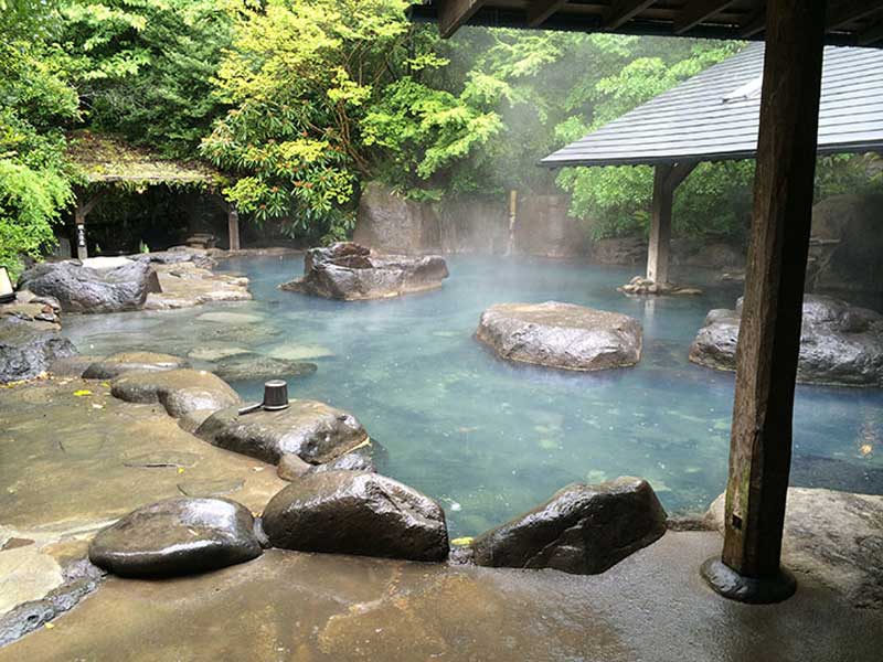 Onsen là gì ? Các bước tắm Onsen theo tiêu chuẩn Nhật Bản.